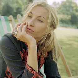 Picture of Shelly Poole