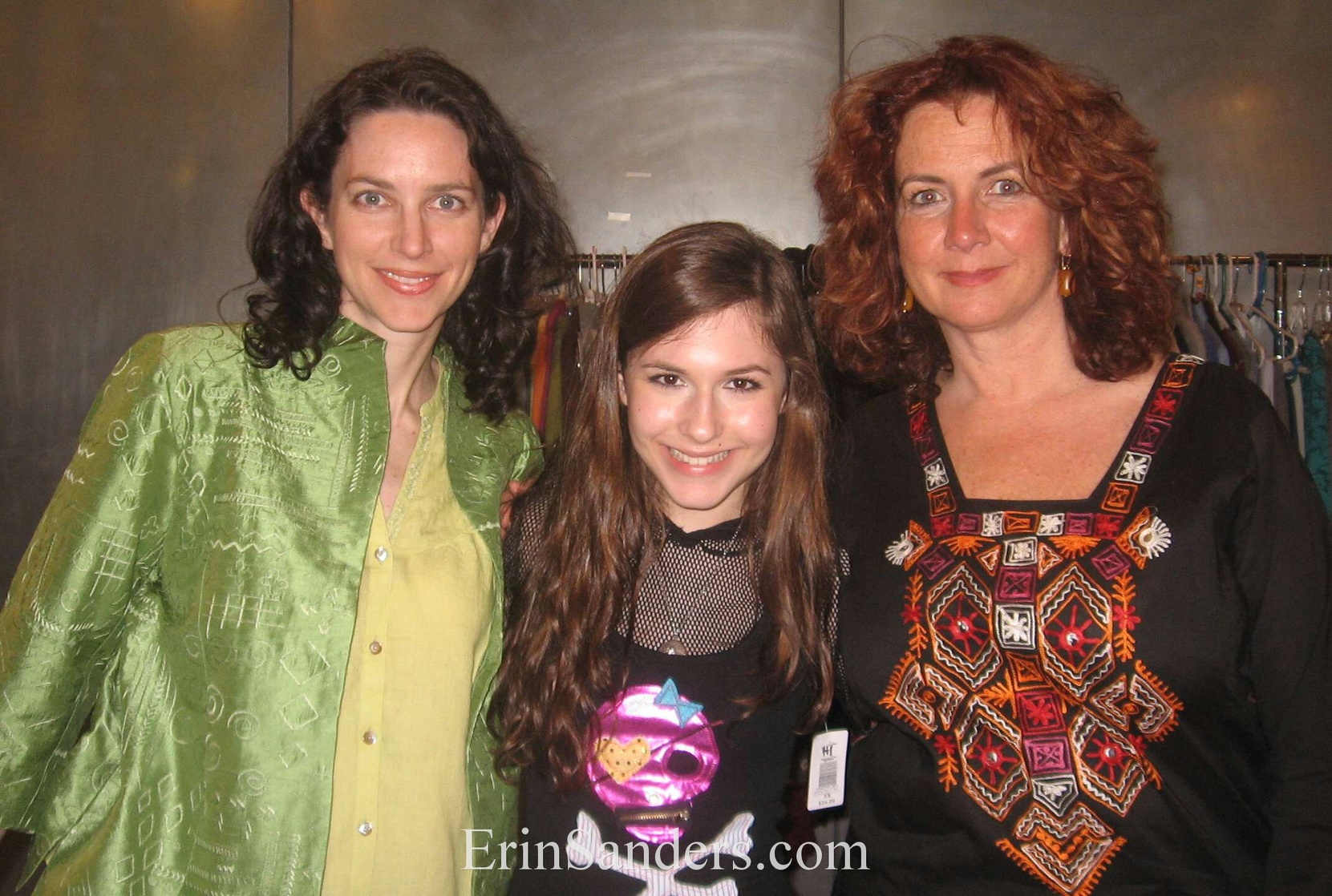 Michelle Paradise, Erin Sanders & Carlyle King