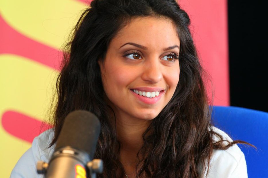Image of Tal (singer)