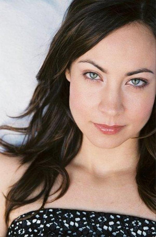 Courtney Ford picture