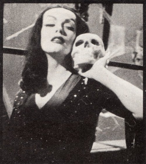 Vampira picture