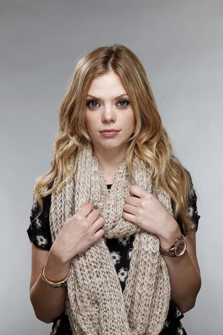 Dreama Walker picture