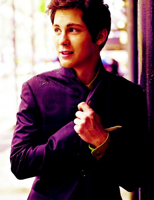 Picture of Logan Lerman