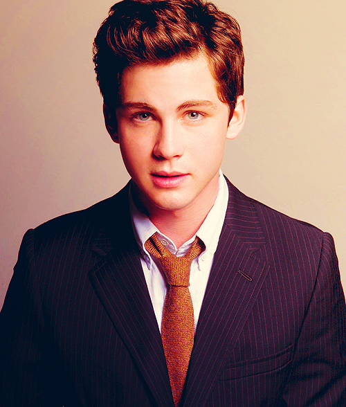 Picture of Logan Lerman