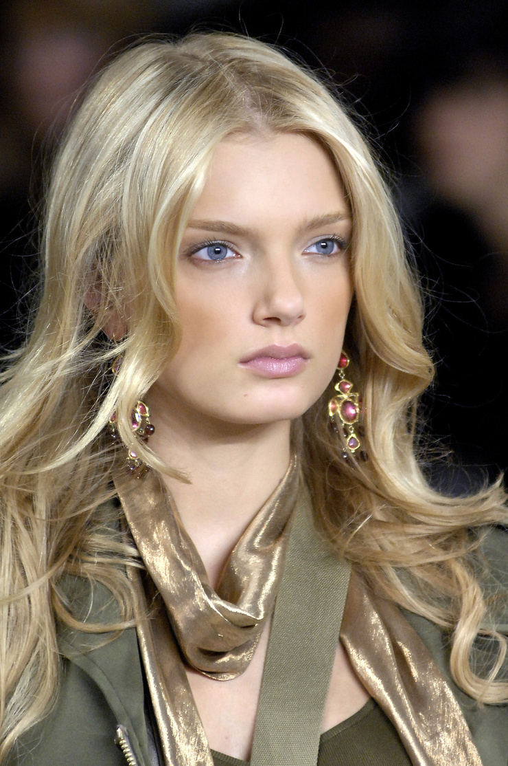 Lily Donaldson image