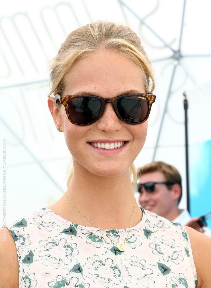 Erin Heatherton picture