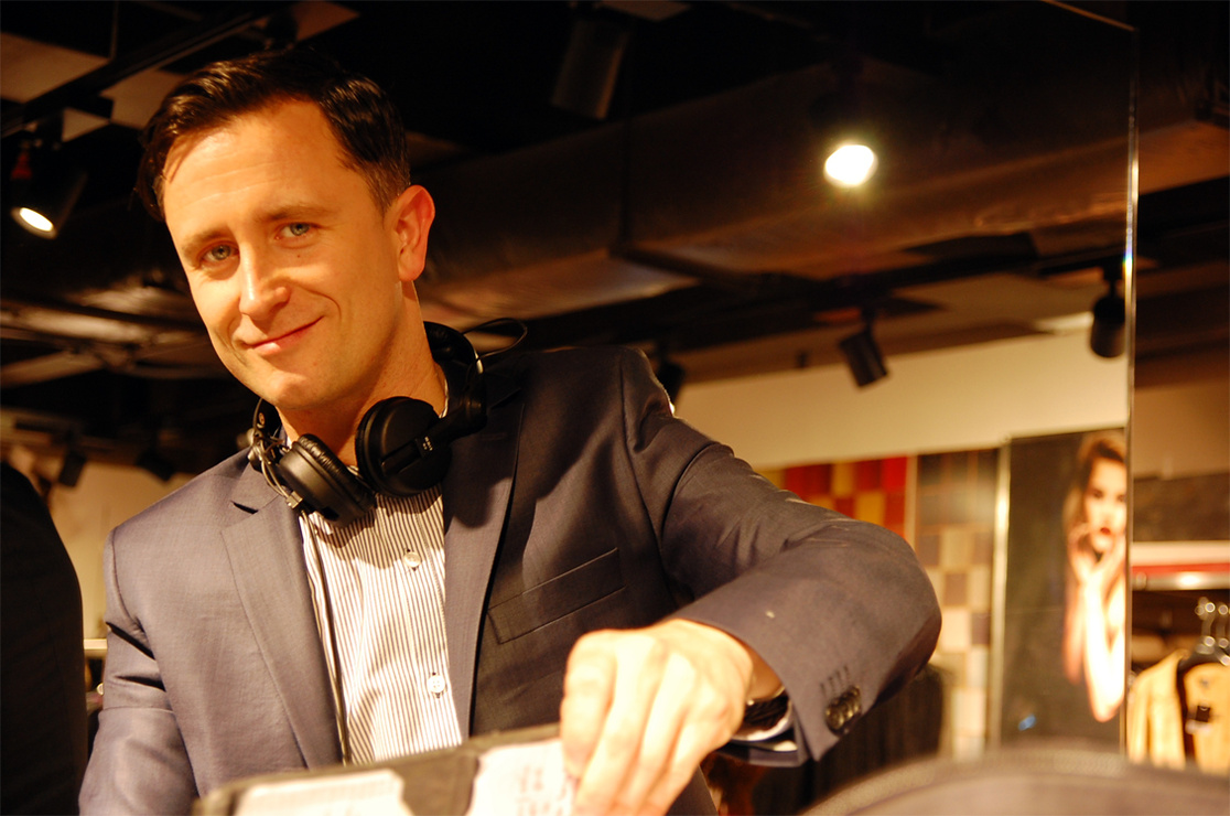 Picture of Adam Ficek