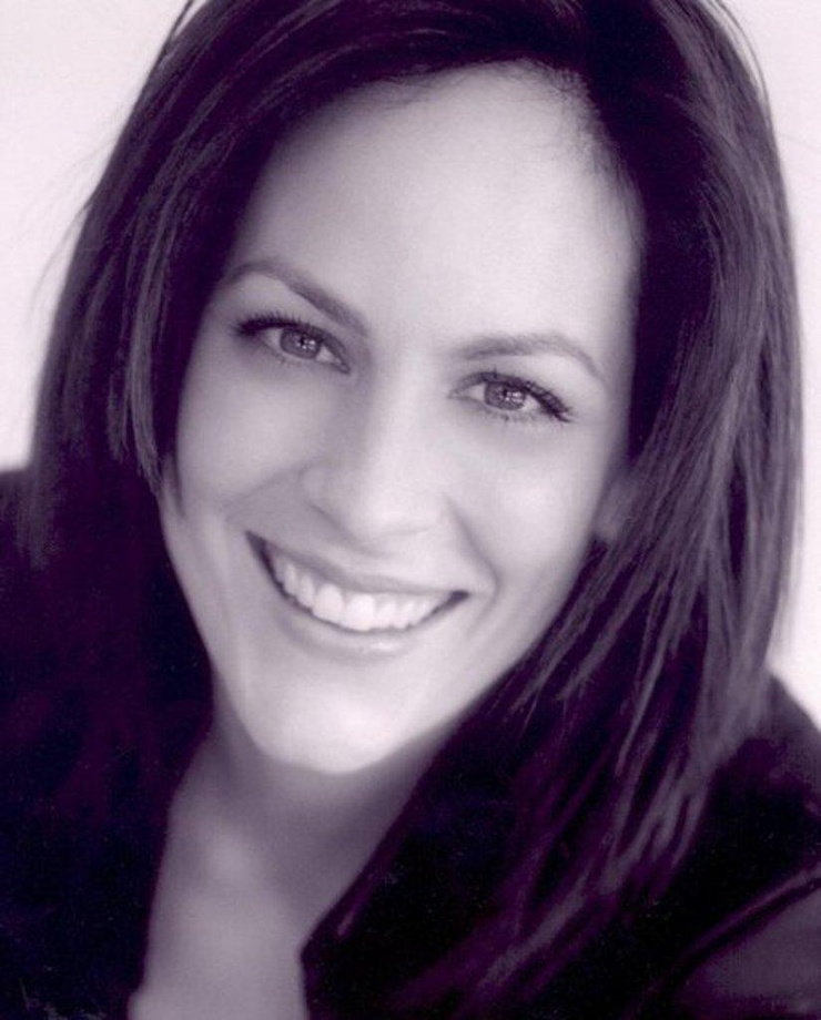 Picture of Annabeth Gish