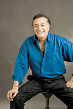 Picture of Raúl Amundaray