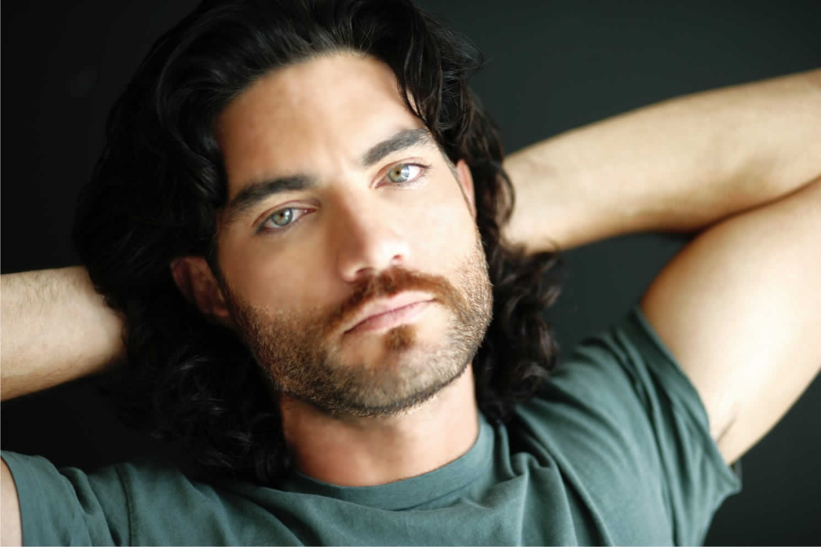 Picture of Víctor González