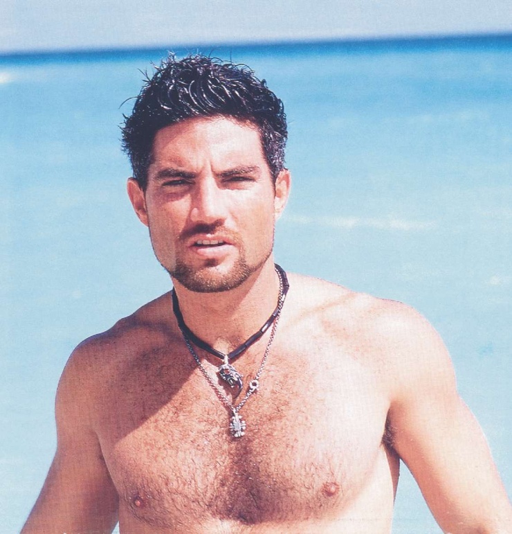 Picture of Víctor González