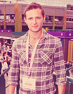 Picture of Harry Judd