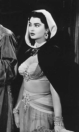 Picture of Laurette Luez