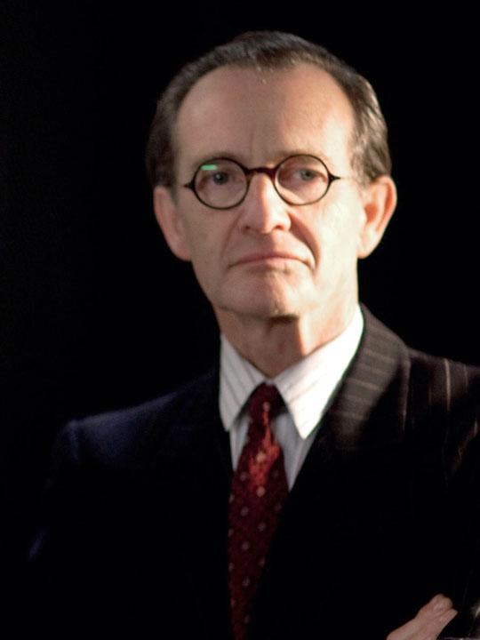 Anton Lesser image