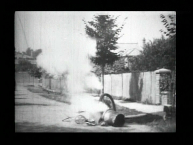 Picture of Explosion of a Motor Car