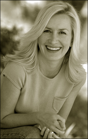 Picture of Angela Kinsey