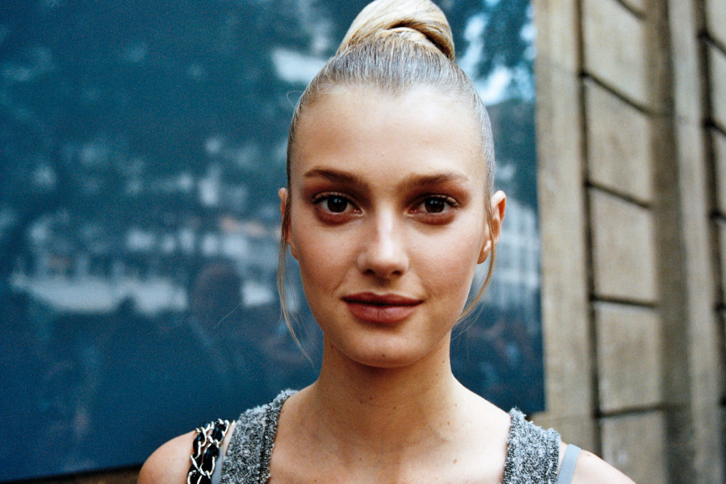 Sigrid Agren image