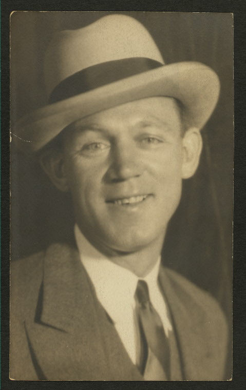Picture of Hal Skelly