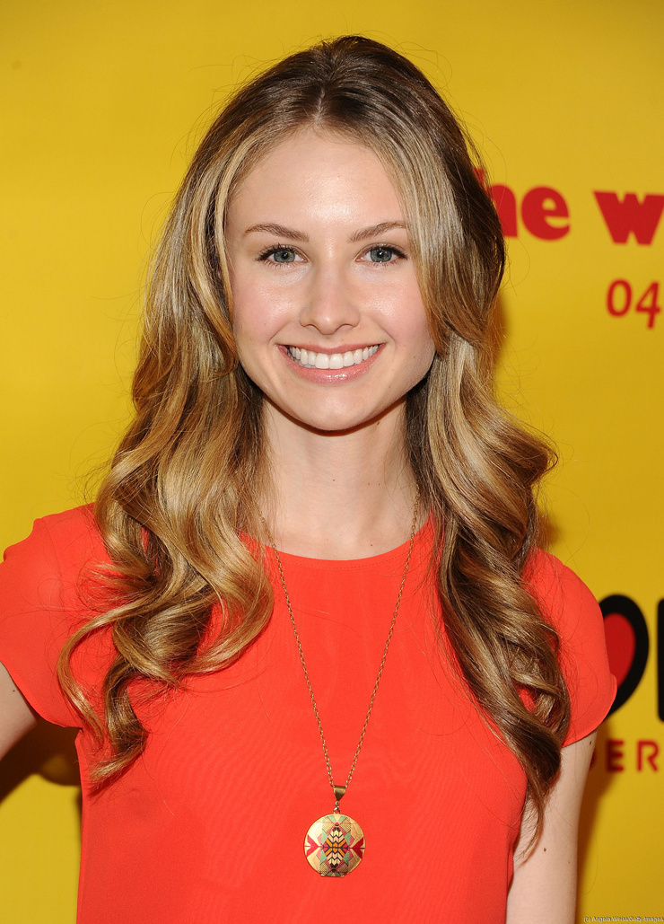 Image of Caitlin Thompson