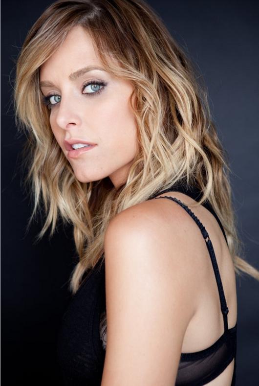 Image of Jenny Mollen