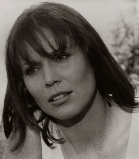 Marthe Keller image