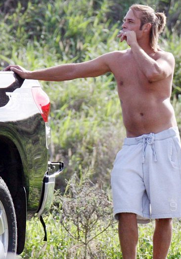 Picture of Josh Holloway