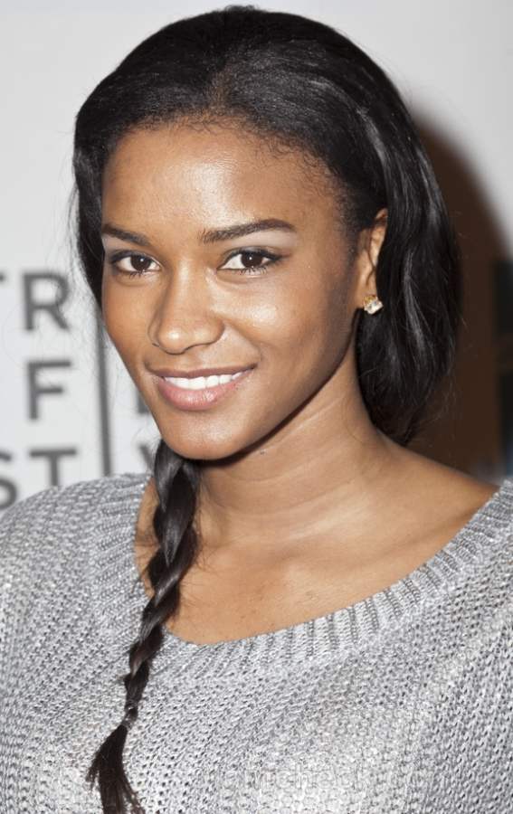 Leila Lopes picture