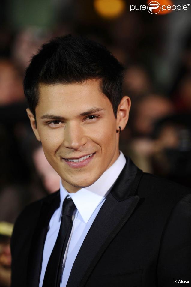 Picture of Alex Meraz