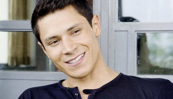 Image of Alex Meraz