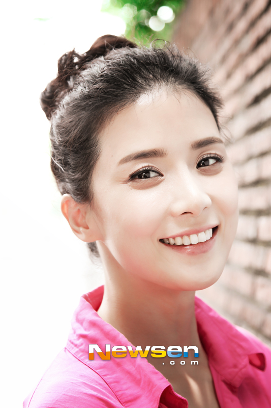 Picture of Bo-young Lee