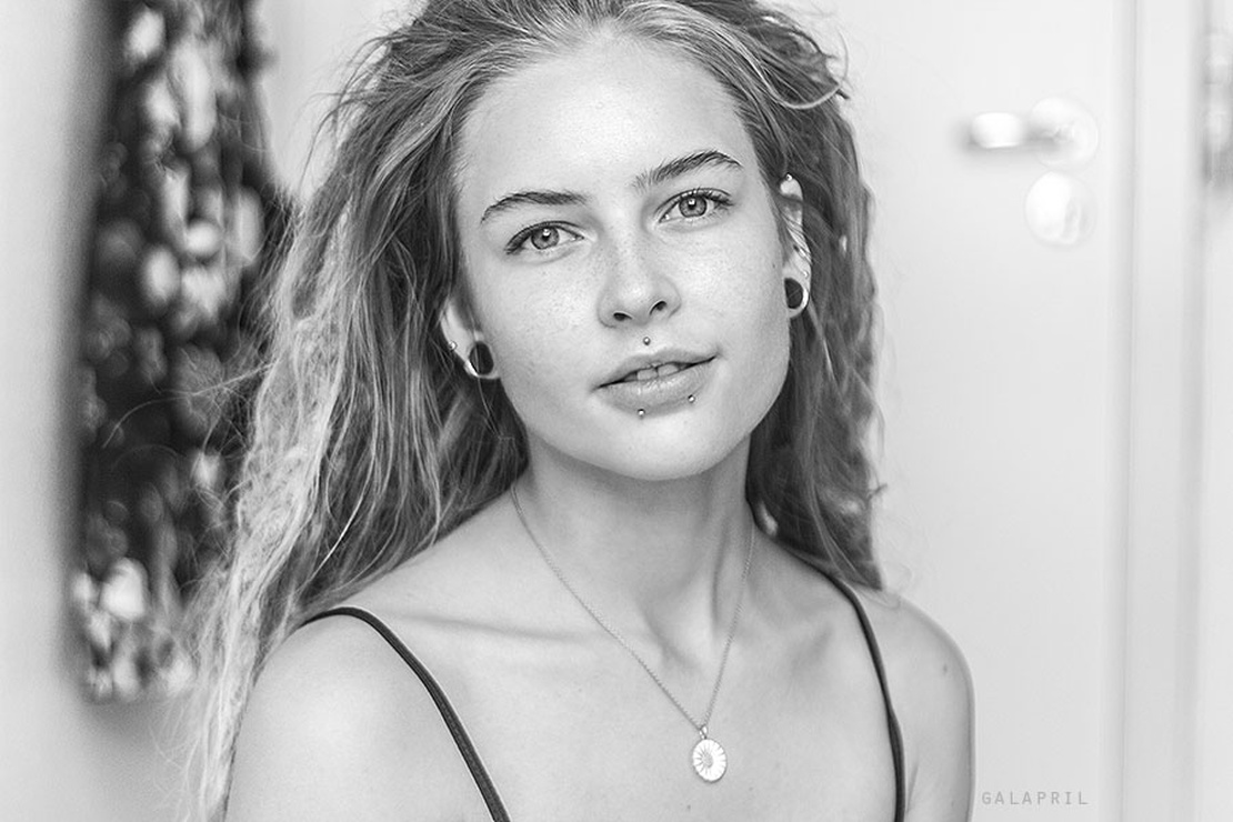 Picture of Anna April