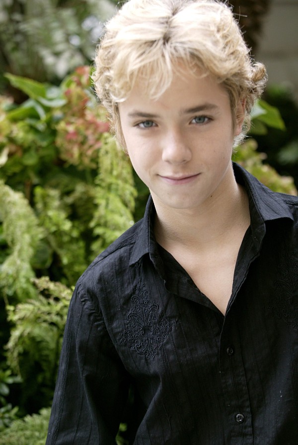 Jeremy Sumpter image