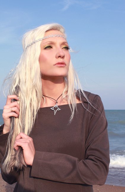 Michaeline Singer image