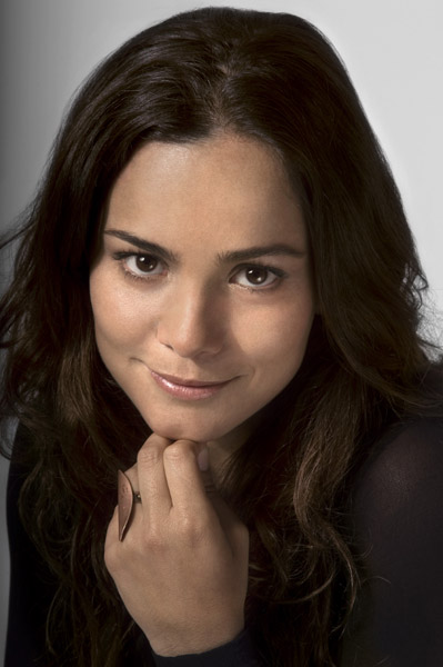 Picture of Alice Braga