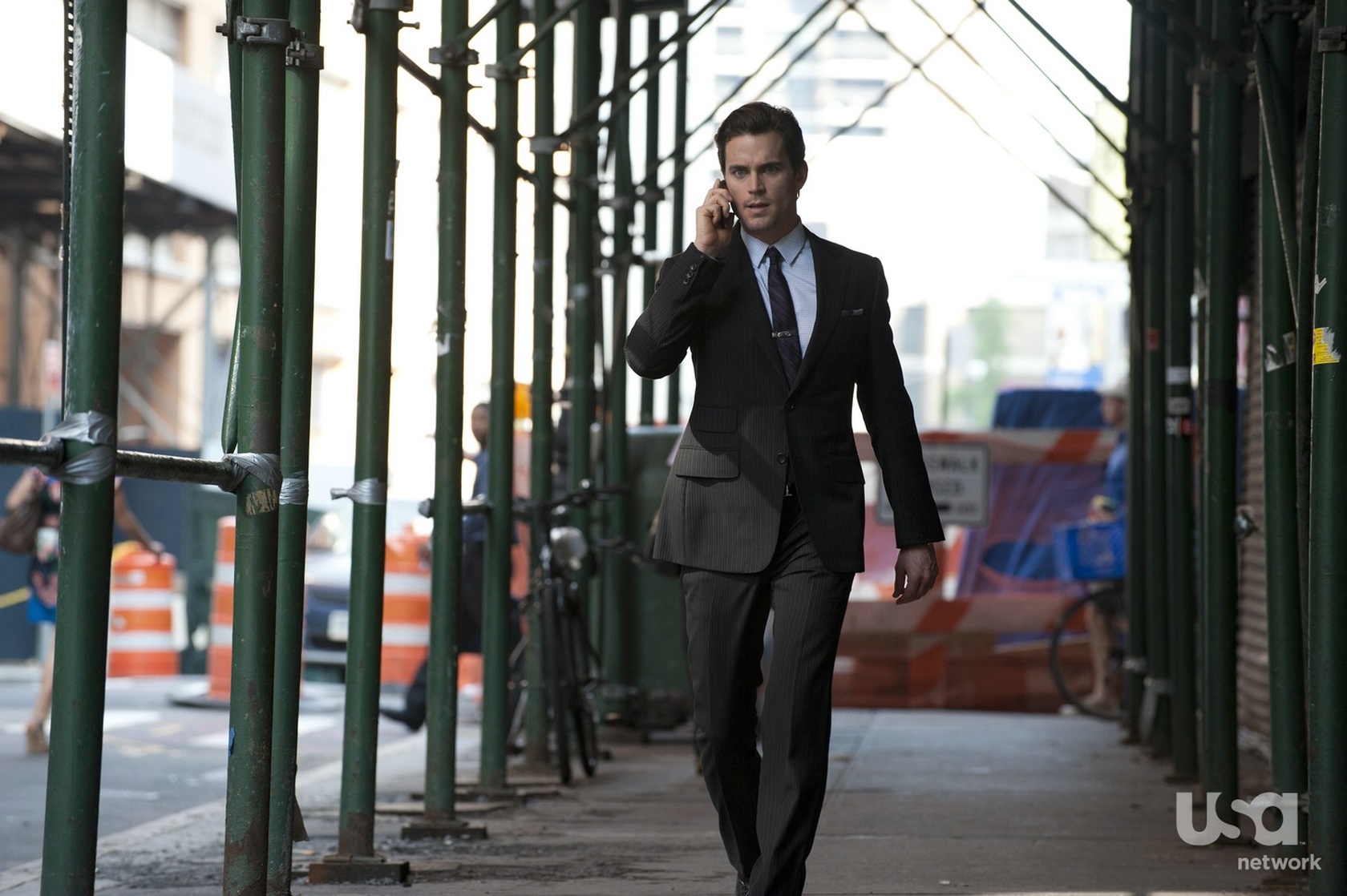 Picture of White Collar
