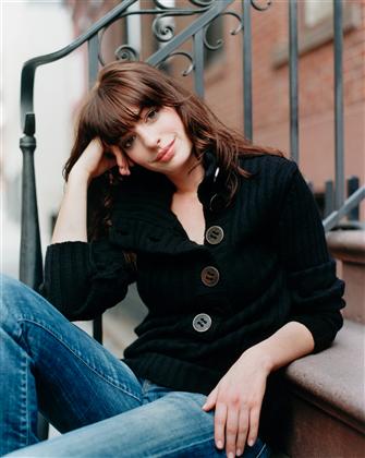 Picture of Anne Hathaway