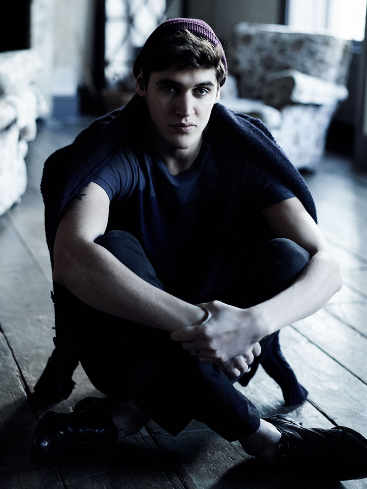 Picture of Isaac Carew