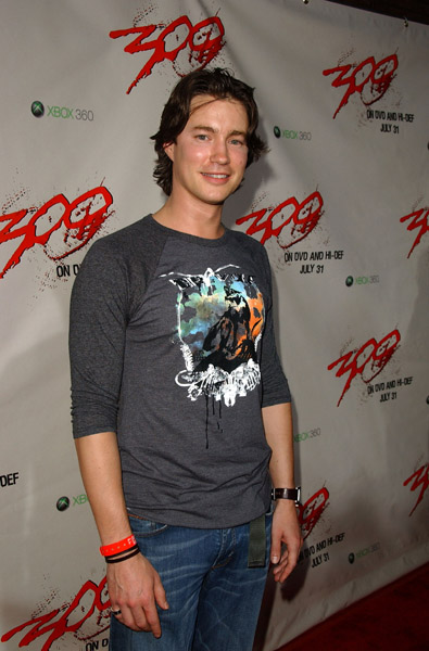 Tom Wisdom picture