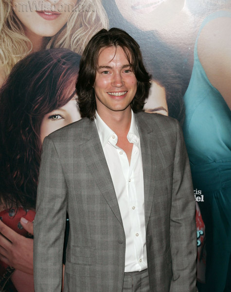 Image of Tom Wisdom