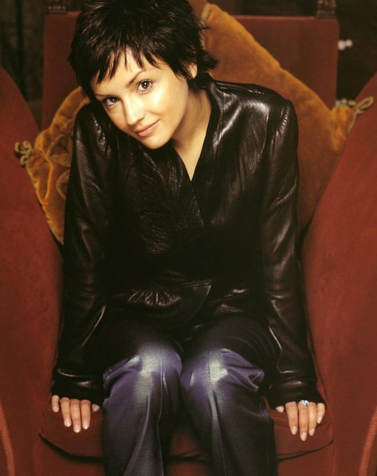 Picture of Rachael Leigh Cook