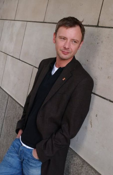 Picture of John Simm