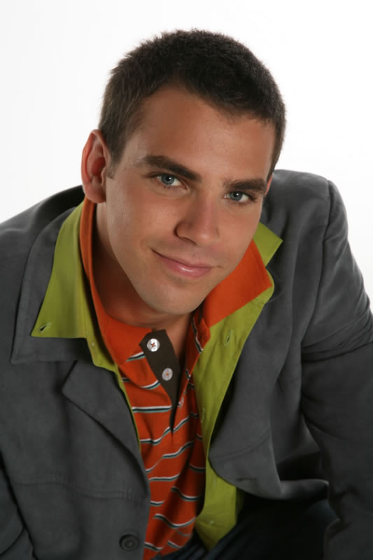 Picture of Carlos Álvarez