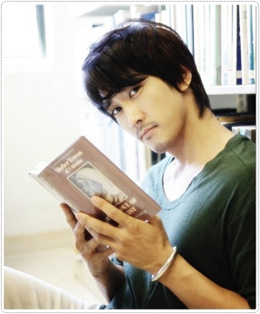 Picture of Song Seung-Hun