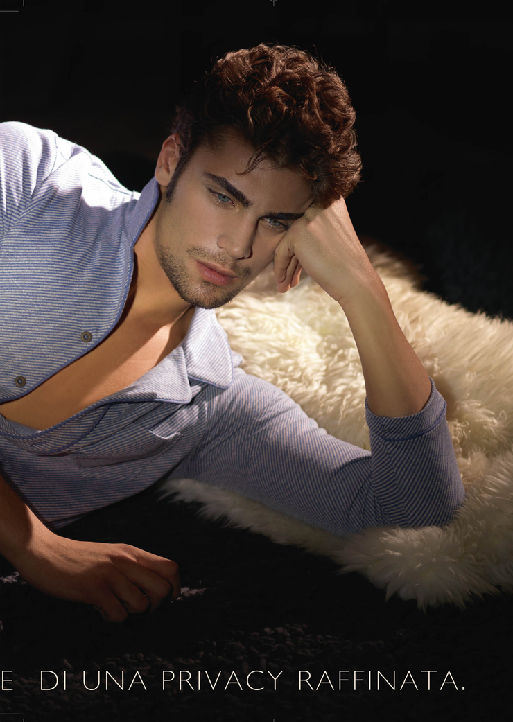 Mario Ermito picture