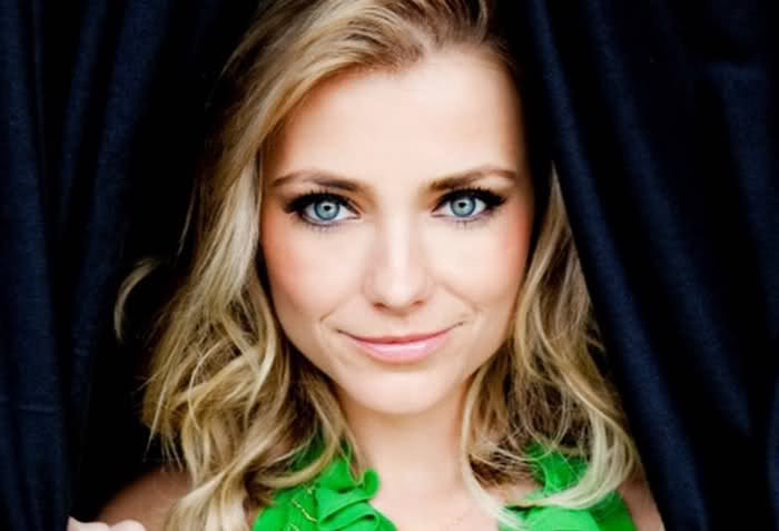 Gigi Ravelli picture