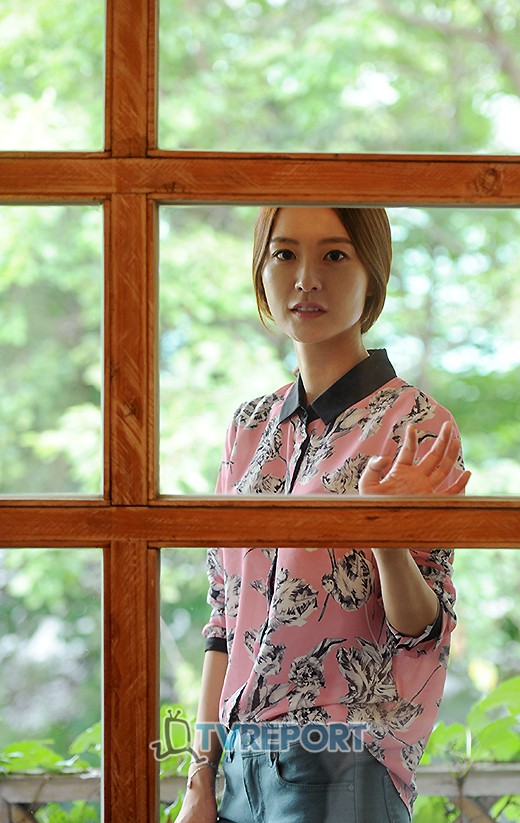 Picture of Yu-mi Jeong