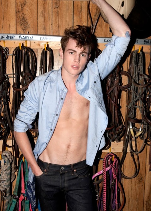 Tom Barker
