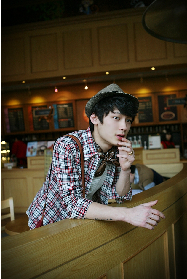 Picture of Hwang Jin Wook