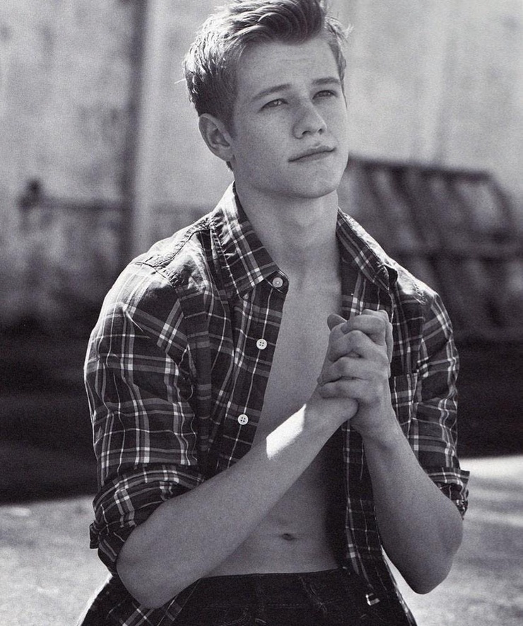 Picture of Lucas Till