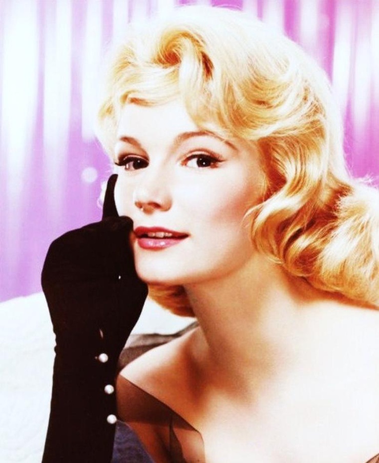 Picture of Yvette Mimieux